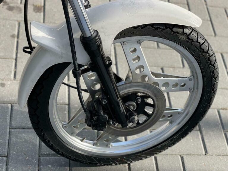 Honda MBX80 Rothmans - Honda M Onderdelen