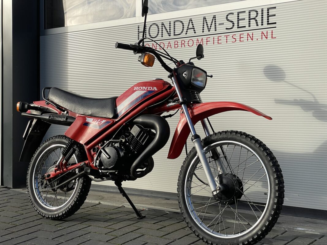 Volledig originele Honda MT5 AD01 - Honda M Onderdelen