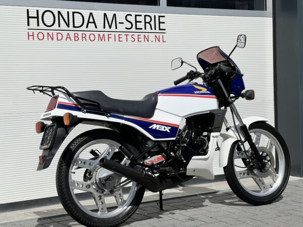 Deels gerestaureerd Zwitserse Honda MBX50 LC Rothmans - Honda M Onderdelen