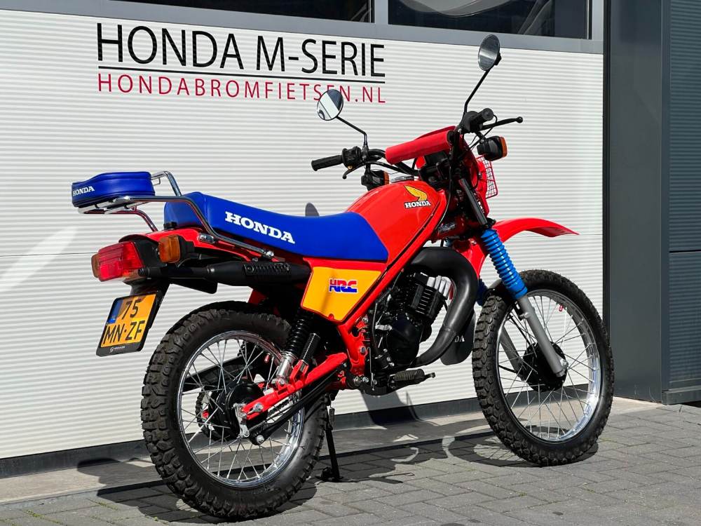 Schitterende mooie Old Skool Honda MT8 - Honda M Onderdelen