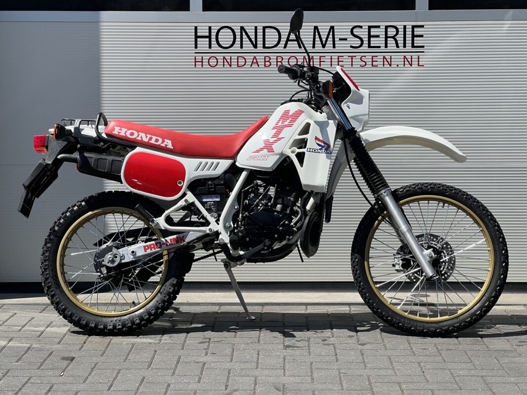 Honda MTX R2 met 50CC blok en bromfiets kenteken - Honda M Onderdelen