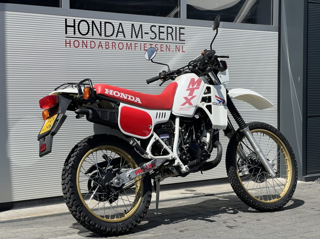 Honda MTX R2 met 50CC blok en bromfiets kenteken - Honda M Onderdelen