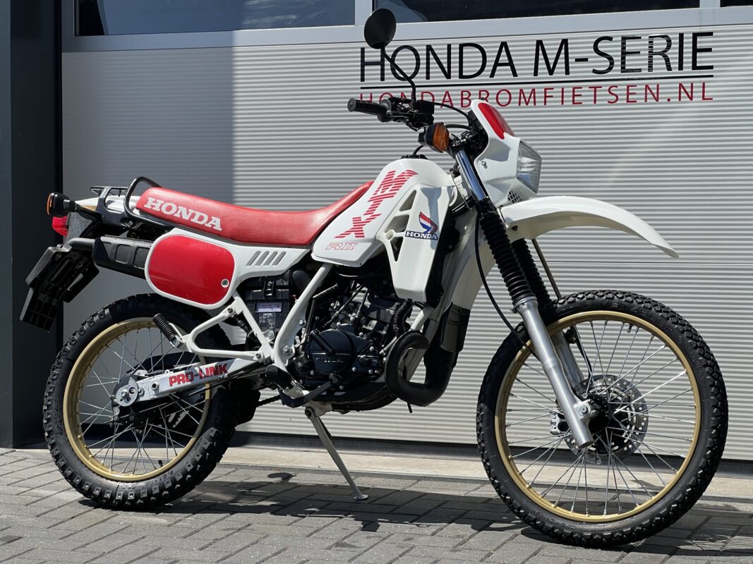 Honda MTX R2 met 50CC blok en bromfiets kenteken - Honda M Onderdelen