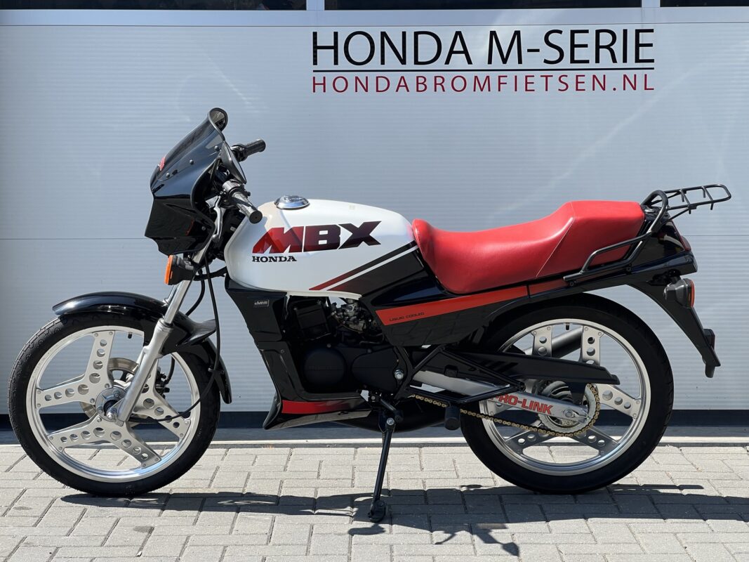 Waanzinnig mooie volledig orig. Honda MBX50 LC SW Rainbow - Honda M ...